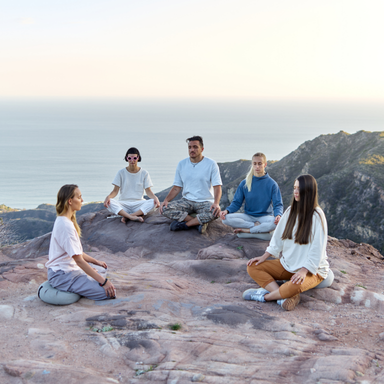 The Two Main Types of Meditation | Australian School Of Holistic ...